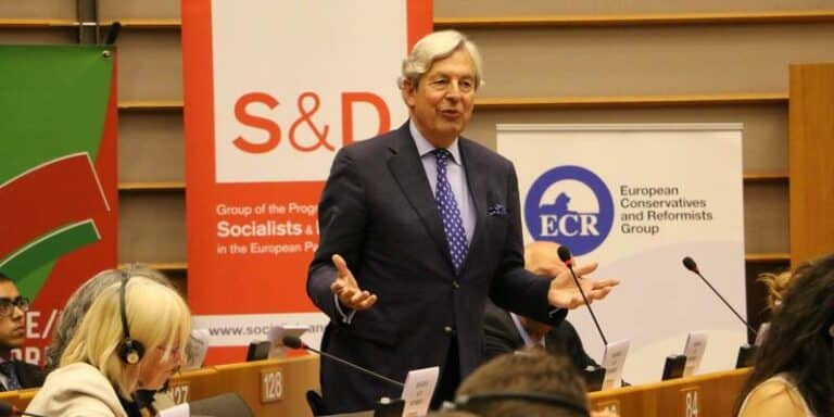 Multilingualism and equal rights in the EU: the role of sign languages ...