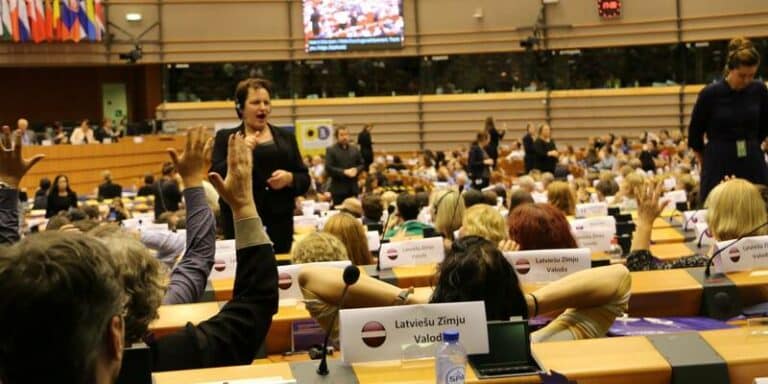 Multilingualism and equal rights in the EU: the role of sign languages ...